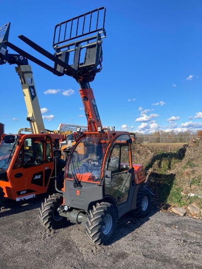 NEW UNUSED JLG 3013 TELESCOPIC FORKLIFT 4x4, powered by Kubota V-1505 ...