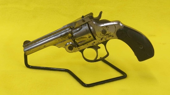 SMITH & WESSON 32 CAL REVOLVER SN26112 | Guns & Military Artifacts Handguns & Pistols Revolvers ...