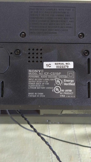 SONY PERSONAL AUDIO DOCKING SYSTEM AM/FM RADIO ALARM CLOCK | Estate ...
