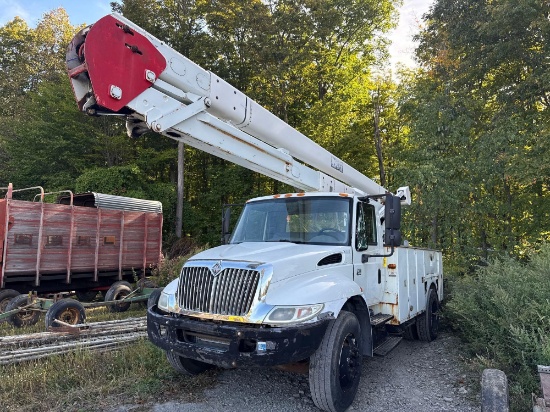 3548 2006 IH 4300 Bucket Truck VIN 1HTMMAAN36H202656 | Commercial ...