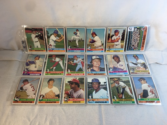 Lot Of 18 Pcs Collector Vintage Mlb Baseball Sport Trading Assorted