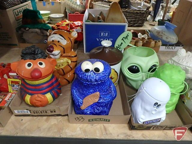 Novelty cookie jar store