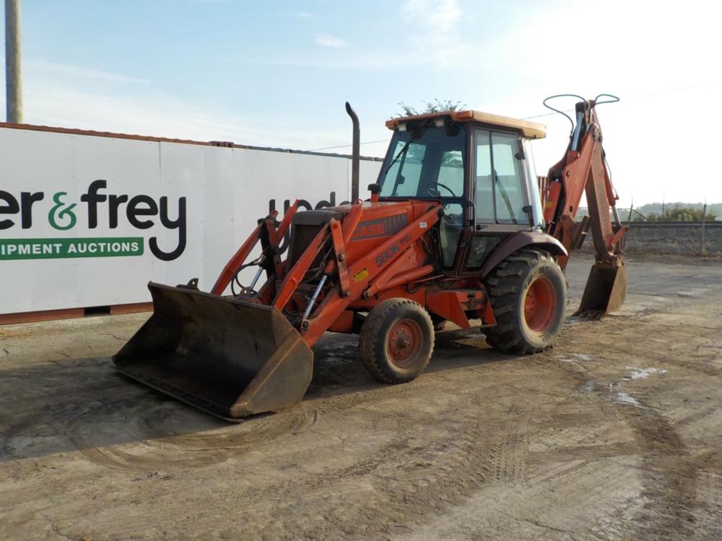 Case Backhoe Digging