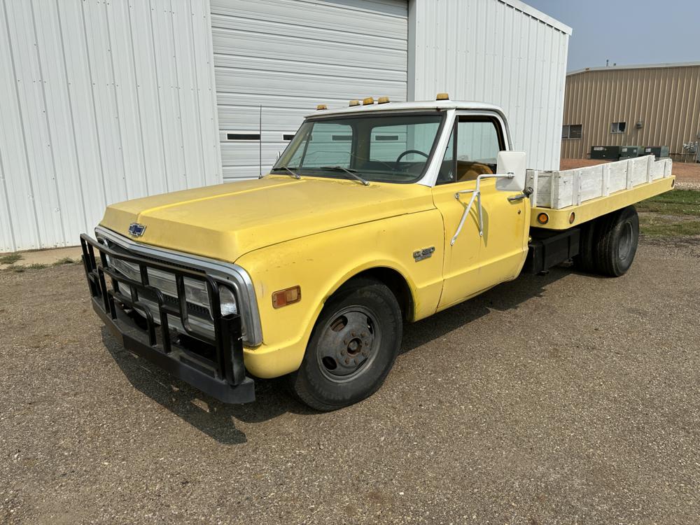 1969 Chevy C30