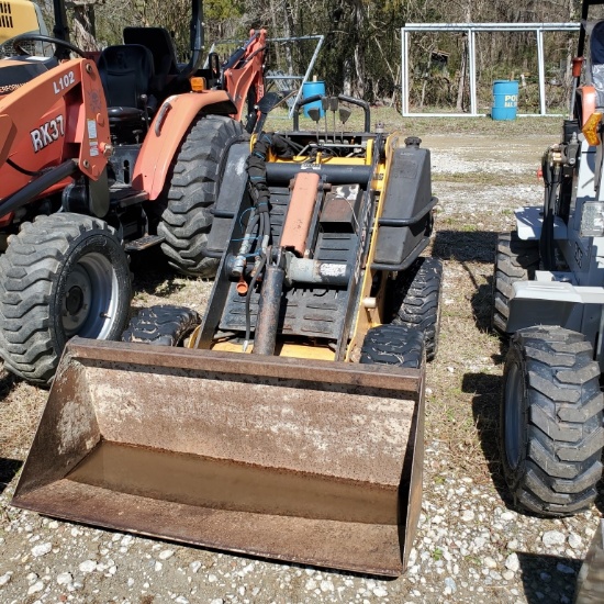Boxer Brute Mini Skid Steer | Online Auctions | Proxibid