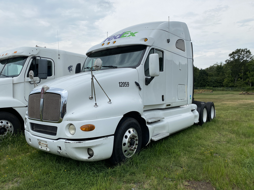 Kenworth T2000 Sleeper