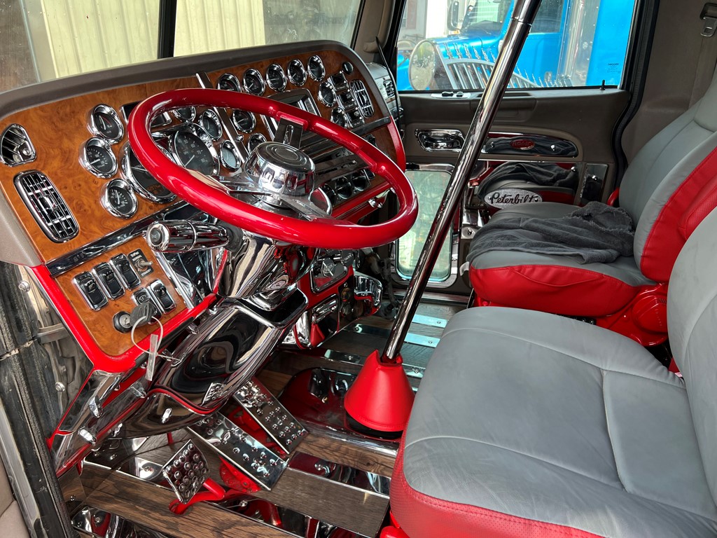 Peterbilt 379 Legacy Edition