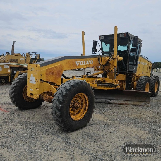Volvo G720B Motor Grader, | Online Auctions | Proxibid