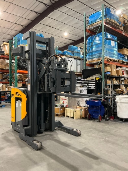 JUNGHEINRICHREACH FORKLIFT MODEL ETR340-36V, ELECTRIC, APPROX MAX ...