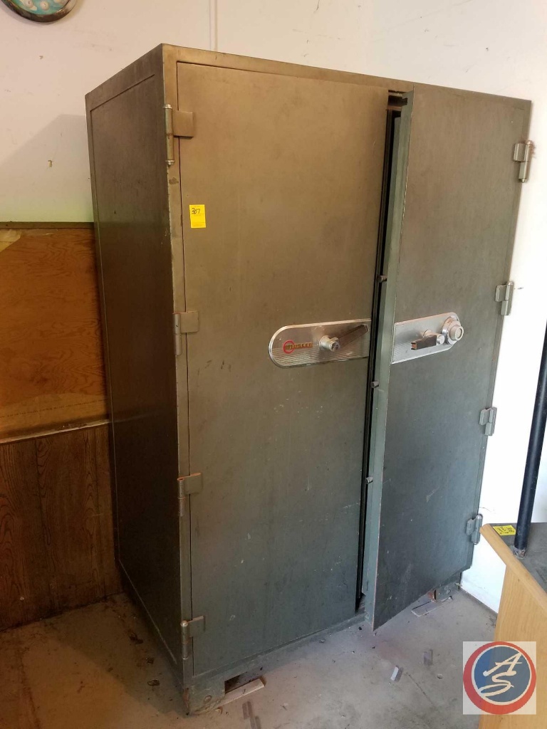 Mosler Double Door Safe Spec F1-D 1Y965960 SMNA Class B, 60% OFF