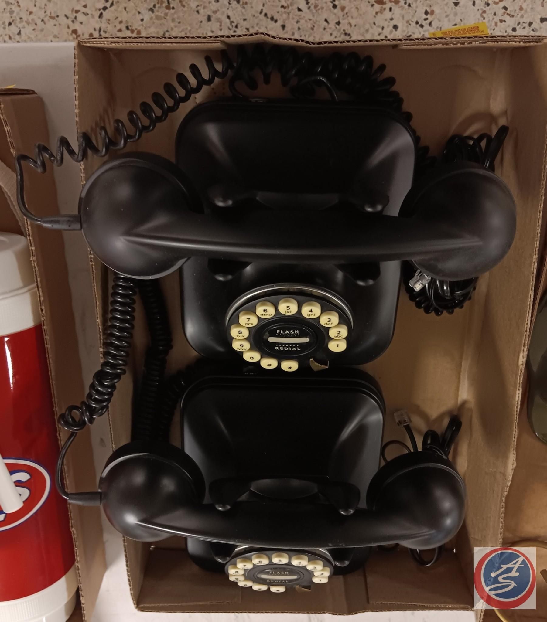 (2) rotary style phones (with buttons) | Proxibid
