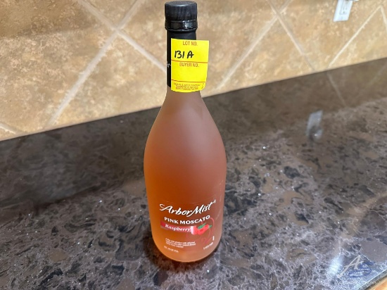 Bottle of Arbor Mist Pink Moscato Raspberry - 1.5L | Online Auctions ...