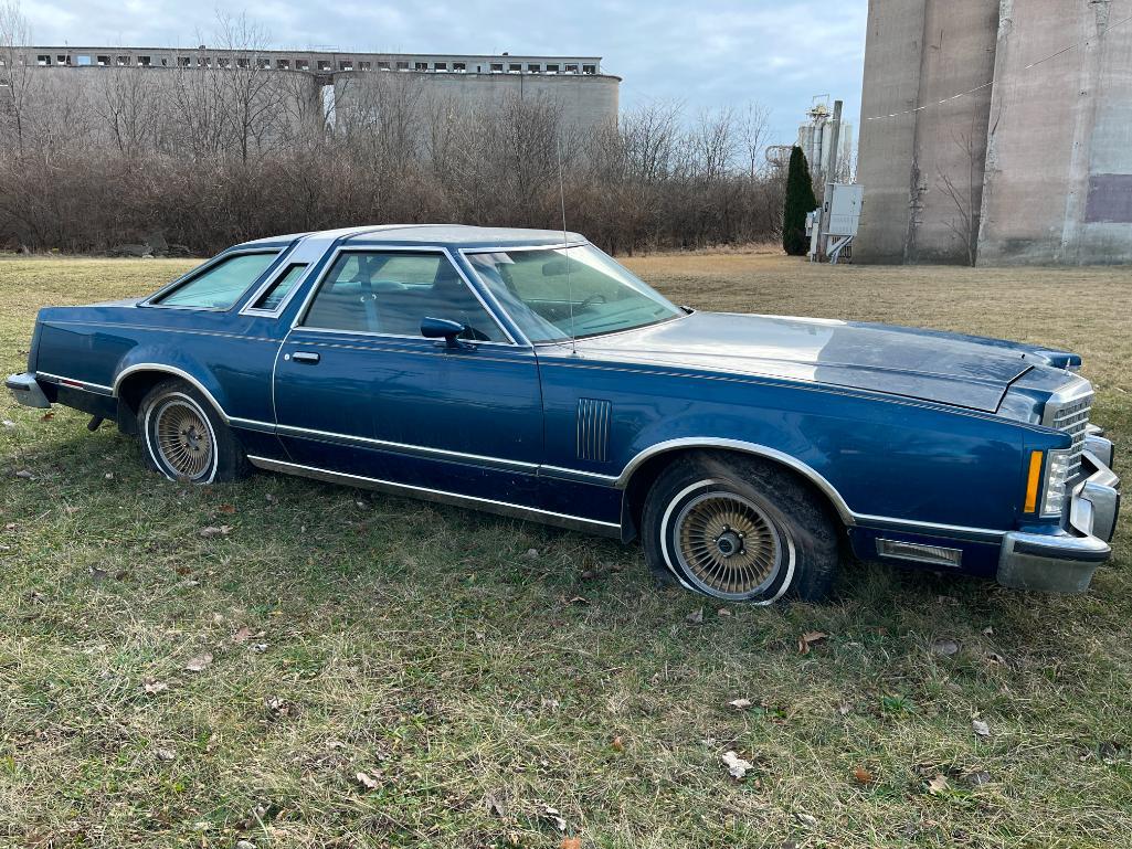 1977 Ford Thunderbird