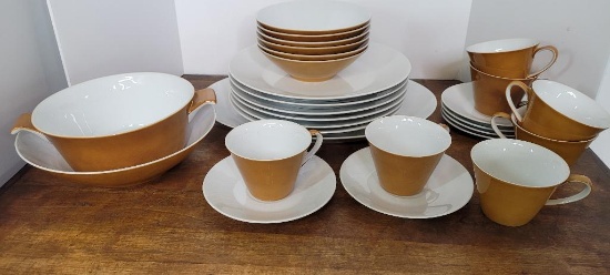 Set of Amcrest Topaz China Dishes | Art, Antiques & Collectibles Glass ...