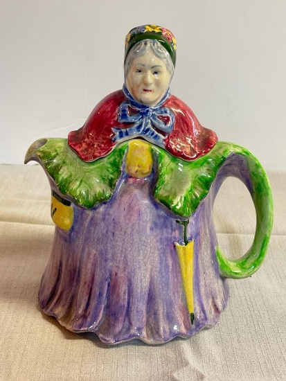 Vintage HJ Wood Little Old Lady Teapot | Online Auctions | Proxibid