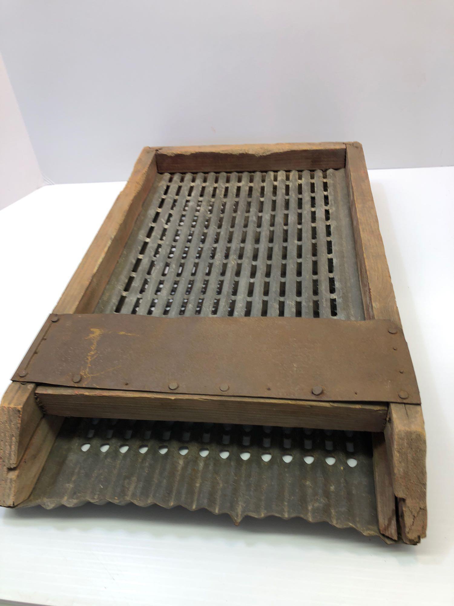 Vintage primitive seed sorter / separator | Proxibid