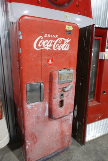 VINTAGE COCA COLA BOTTLE MACHINE NO KEY NO SHIPPING AVAILABLE | Art ...