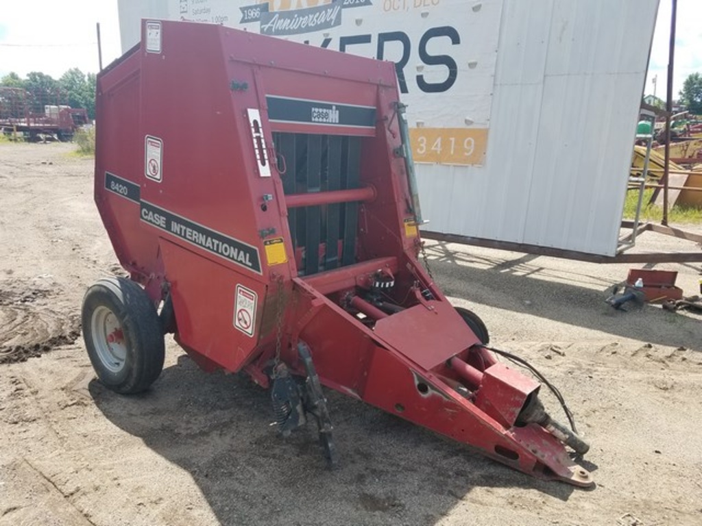 Vehicles 8455 8400 or 8420 round hay baler and baler 8480 ERTL Die Cast ...