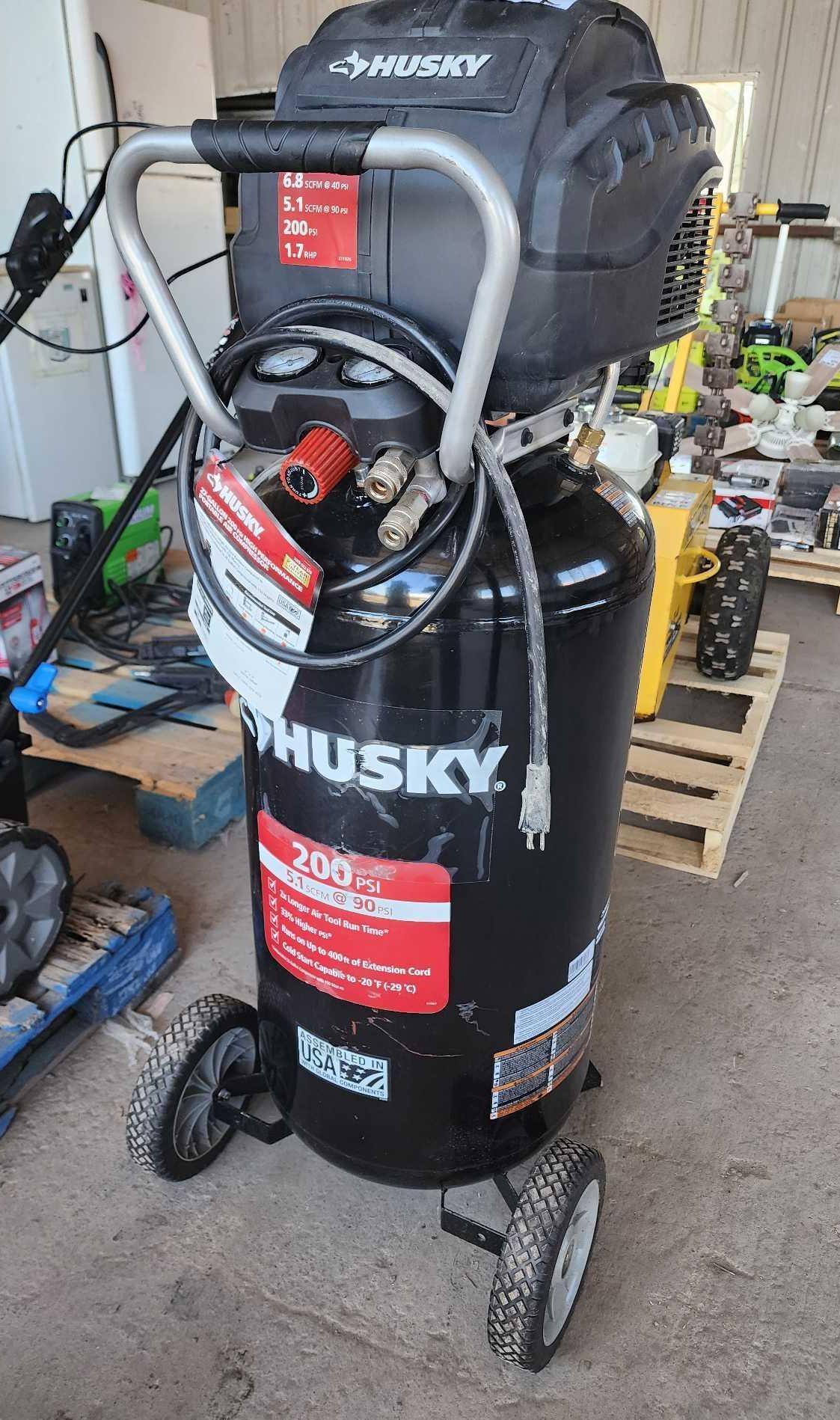 Husky 27 Gallon 200 PSI High Performance Portable Proxibid