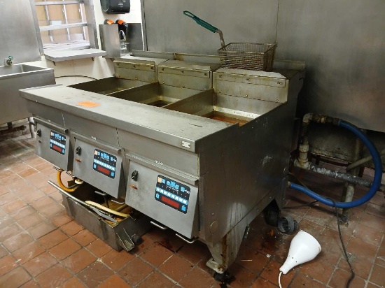 UltraFryer Stainless/S Commercial 3-Compartment Deep Fryer w ...