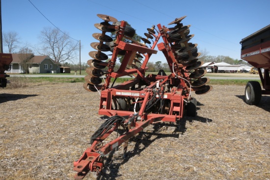 KRAUSE 7300 56-BLADE WINGFOLD DISC, 9" SPACING | Online Auctions | Proxibid