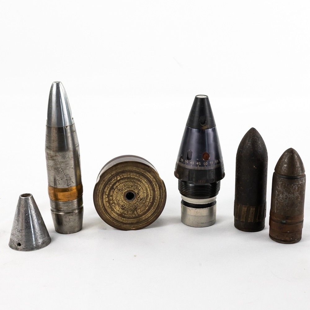 Ww2 Howitzer Shells Army Ramping Up Production Of 155mm Artillery