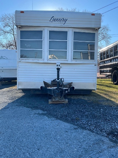 Luxury Camper Trailer, *NO TITLE*, Tandum Axle, 2 5/16" Ball Hitch ...