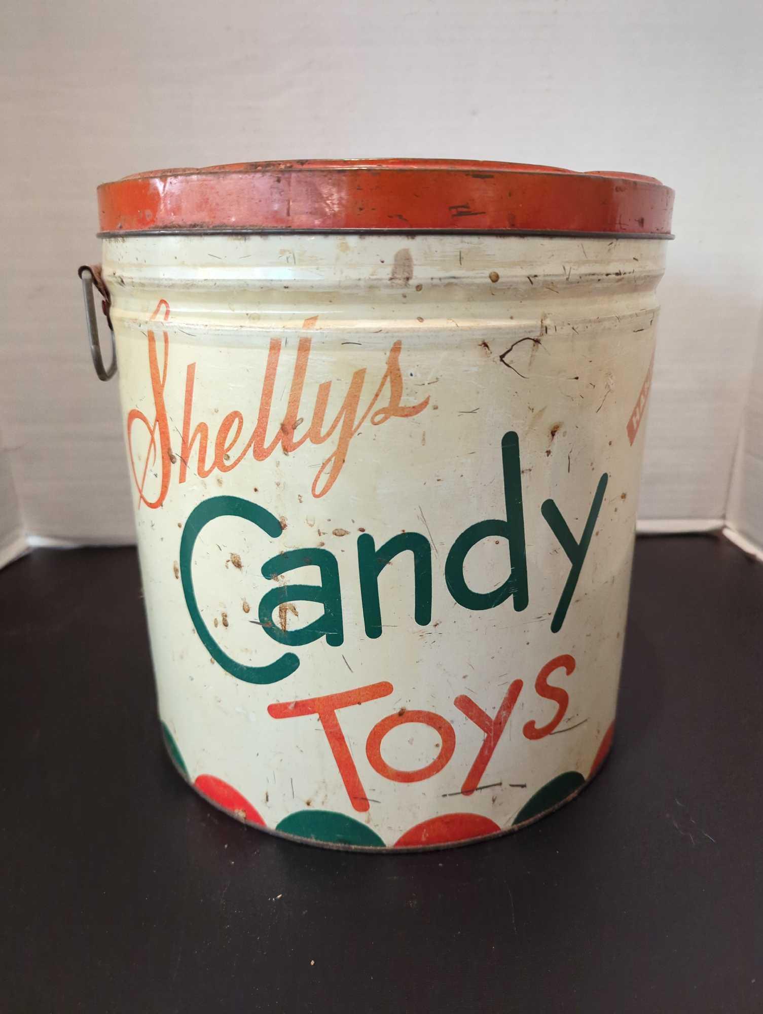 Crystal clear toys Shelly bros inc candy toys 20 | Proxibid
