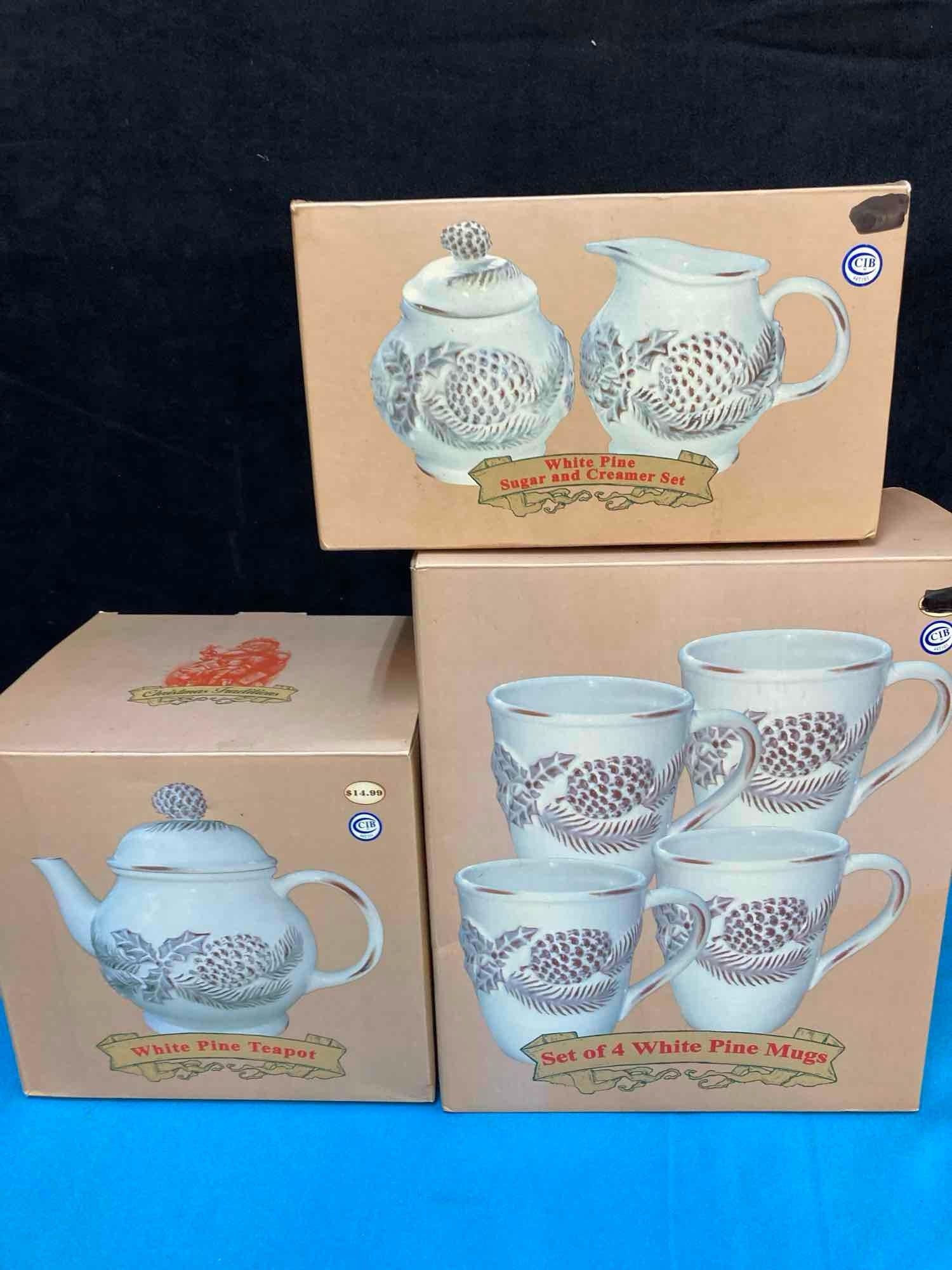 Christmas traditions white pine tea set | Proxibid