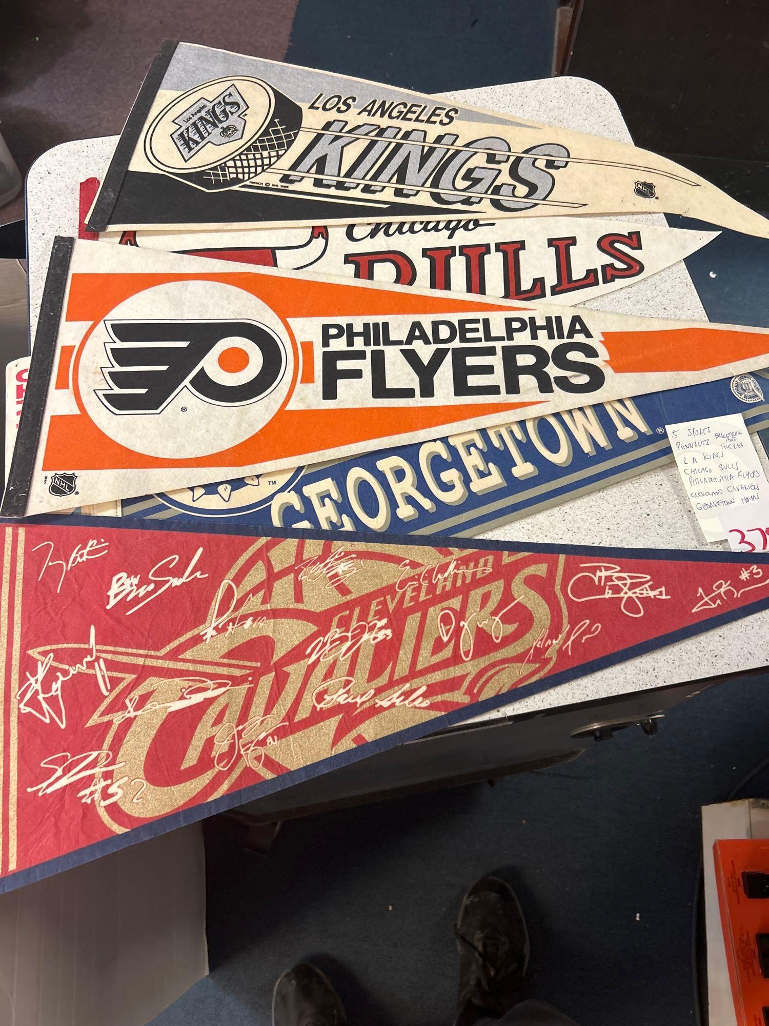 5 sports pennants basketball and hockey | Proxibid