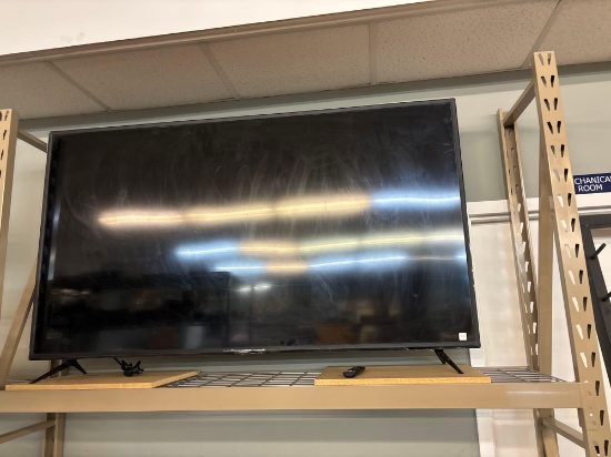70 inch Vizio TV with remote model number V705-J01 | Estate & Personal ...