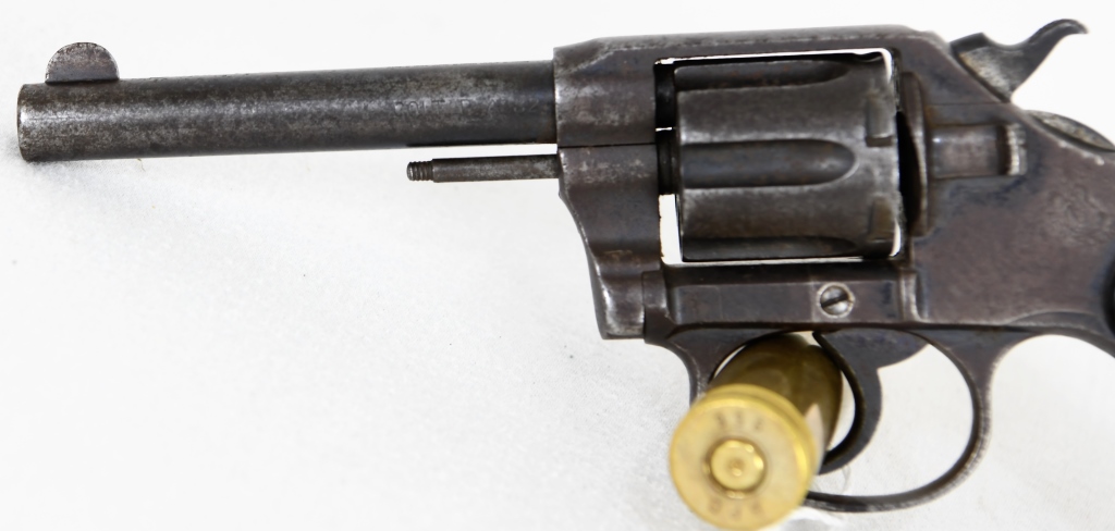 Pistol Revolver Polisi Ternyata Pistol Revolver Penembak Najamuddin