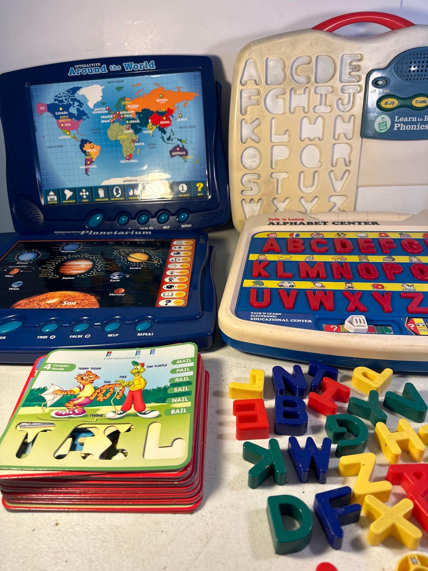 Interactive Around The World, Talk N Learn | Proxibid