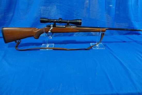 RUGER M77 MARK II 220 SWIFT BOLT ACTION W/LEOPOLD SCOPE S/N: 784-70309 ...