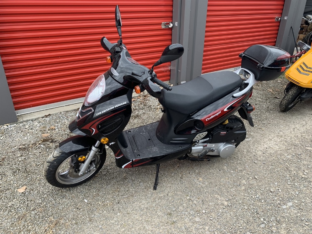 Challenger 150 Scooter With Electric Kick Start And 12" Tires | atelier ...