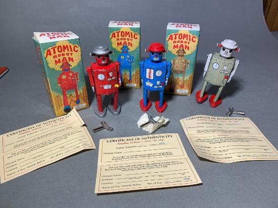 Three Atomic Robot Man toys with Certificates of Authenticity, Keys ...