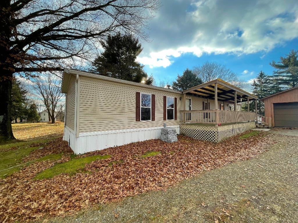1996 Single Wide Mobile Home