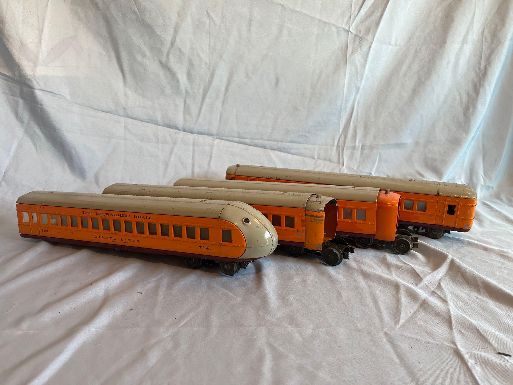 Lionel Streamliner