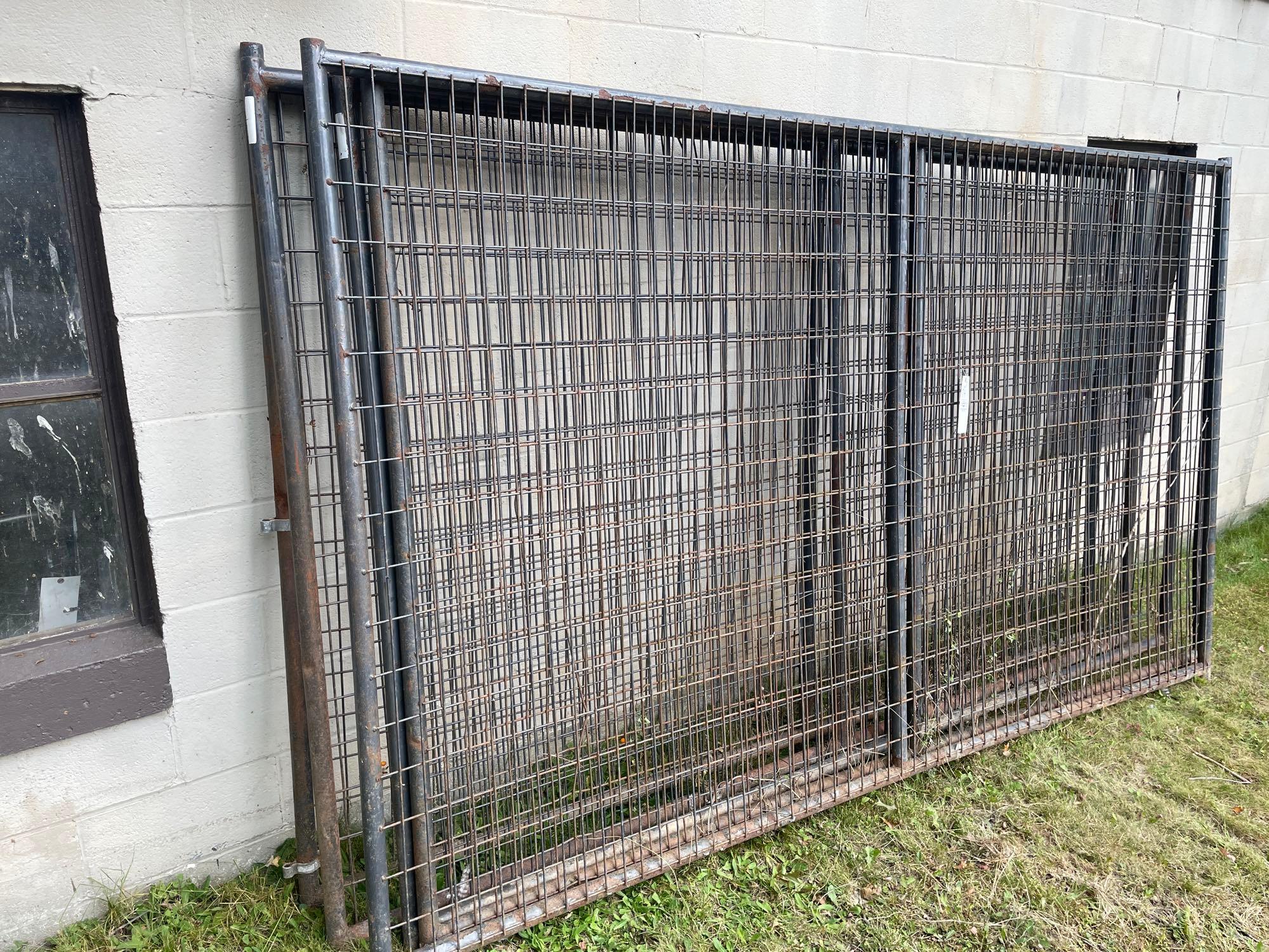 (5) pipe frame stall panels. 5ft 9in high by 10ft | Proxibid