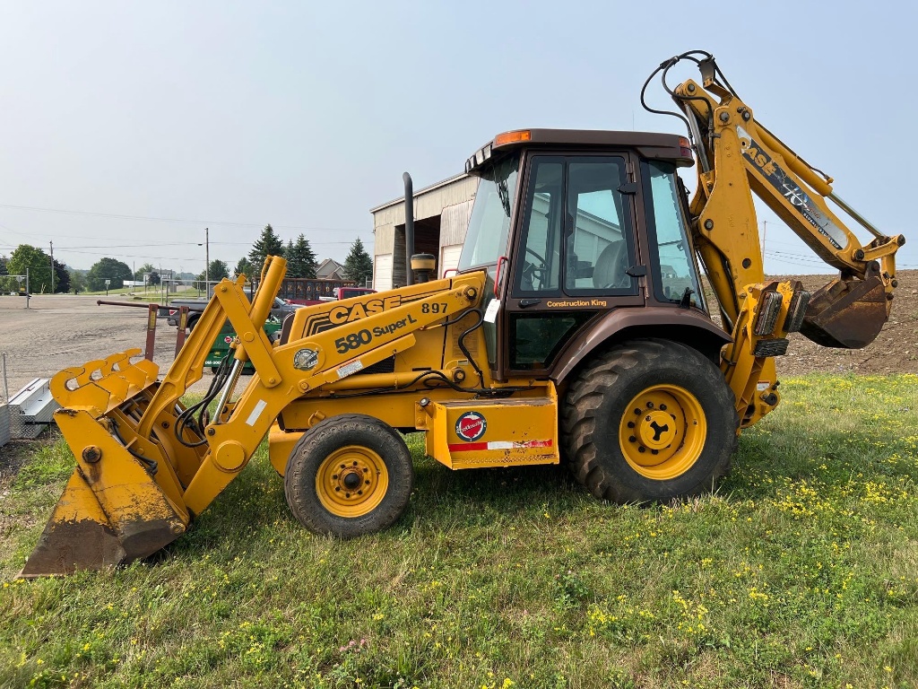 Case Backhoe Construction King