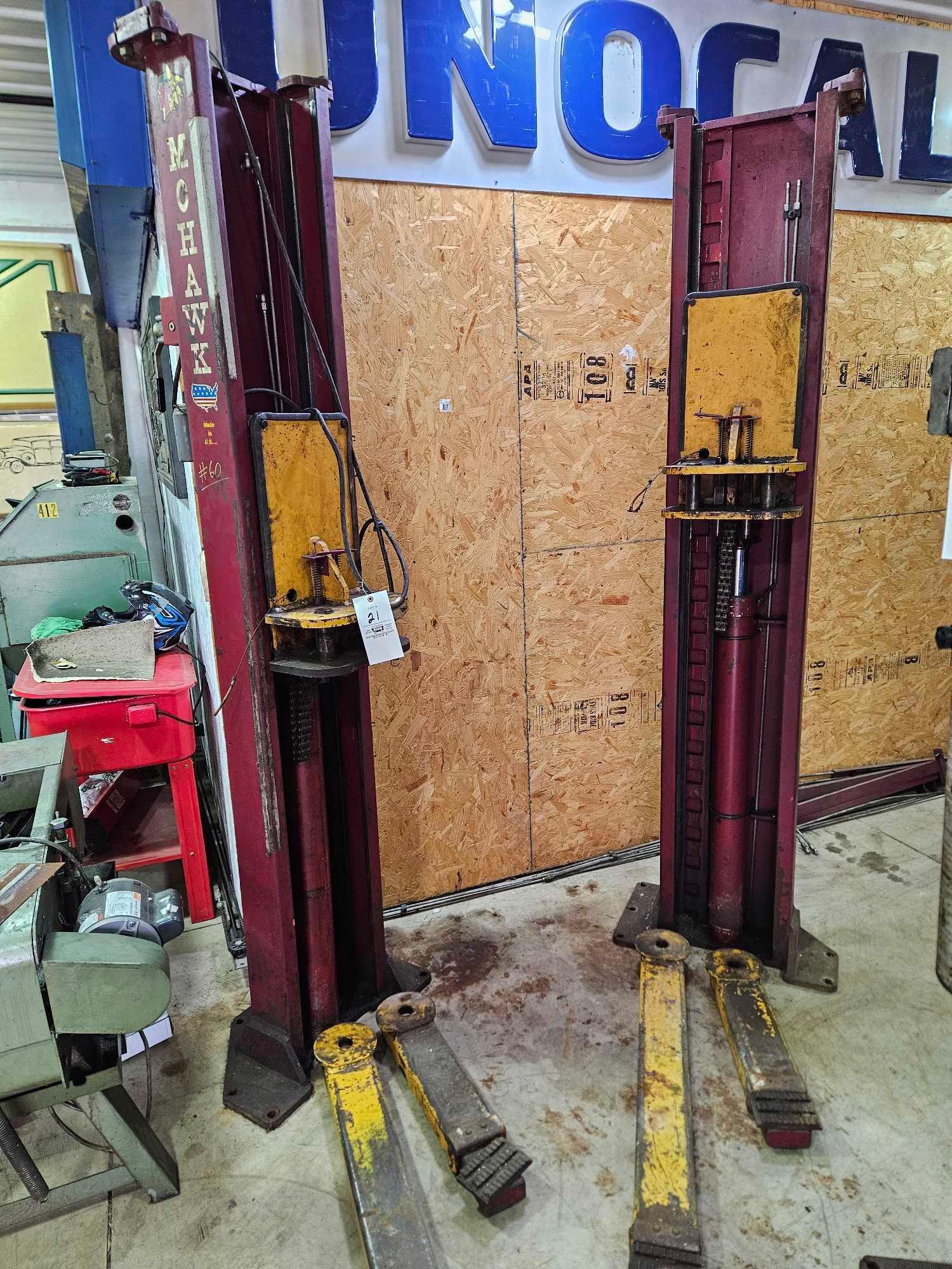 Mohawk 2 post auto lift, 7000 lb capacity | Proxibid