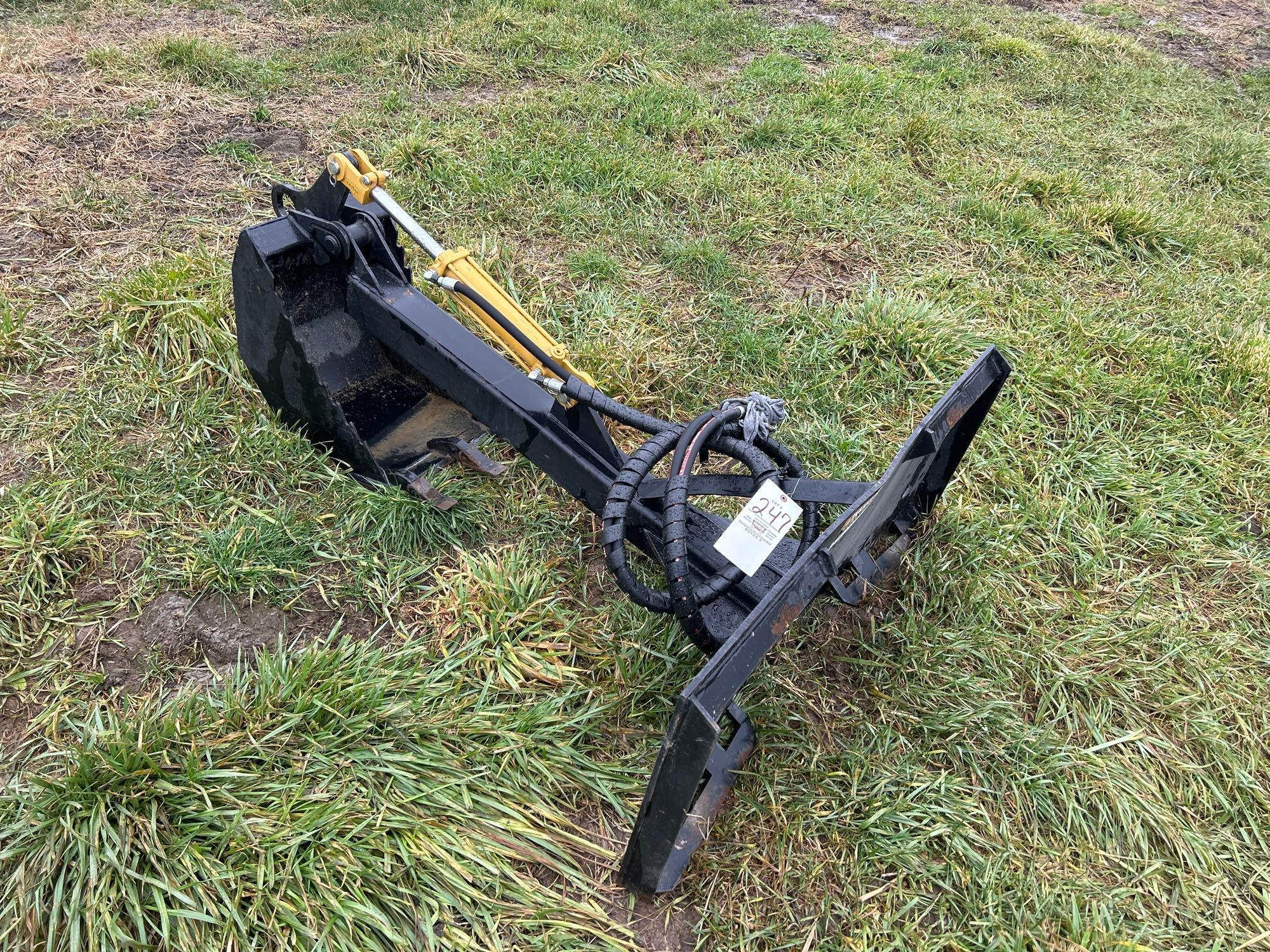 Quick attach hydr. backhoe 12 in bucket Universal | Proxibid