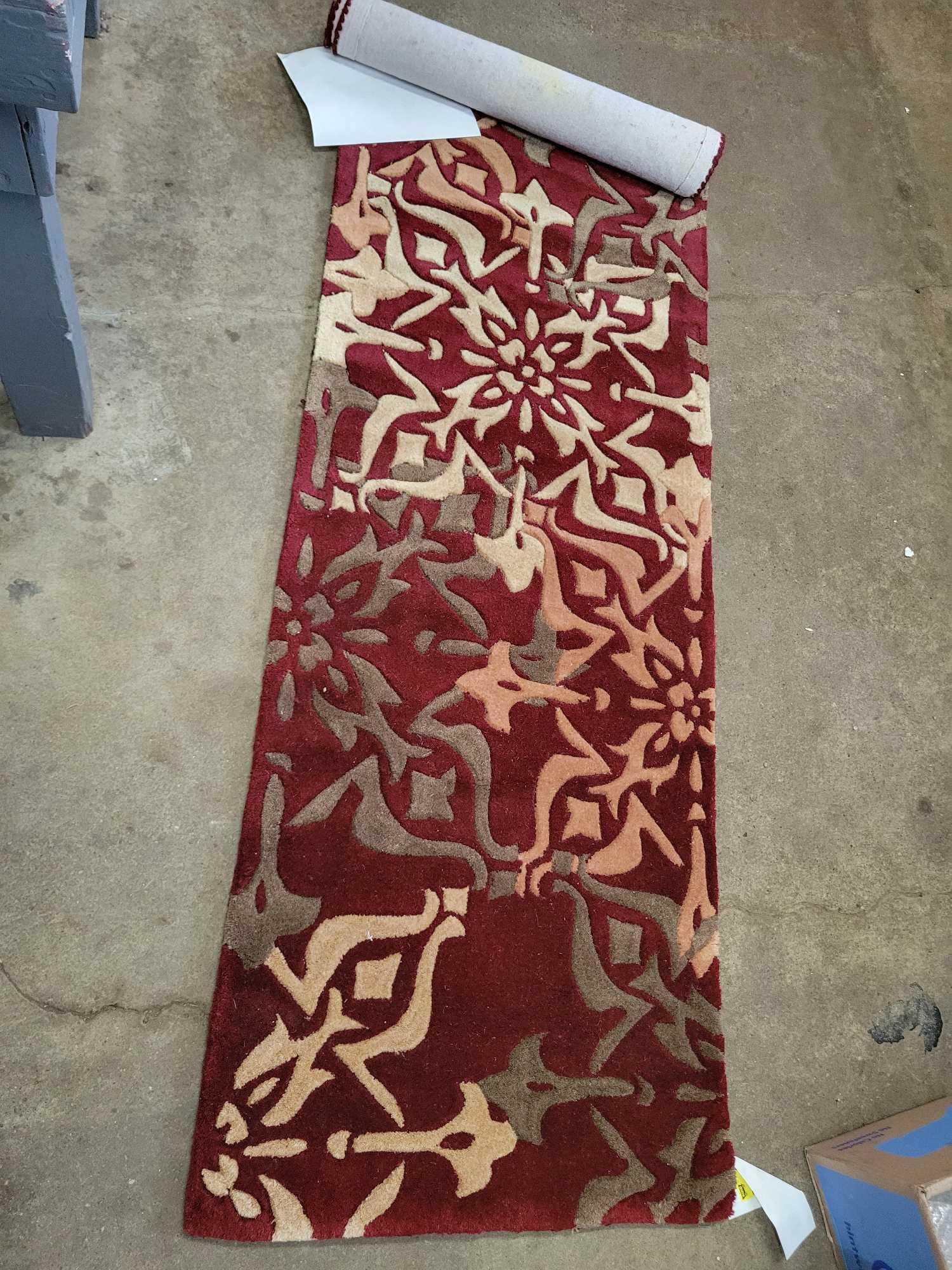 Royal Palace Handmade rug 2ft3in x 8ft bid x 2 | Proxibid