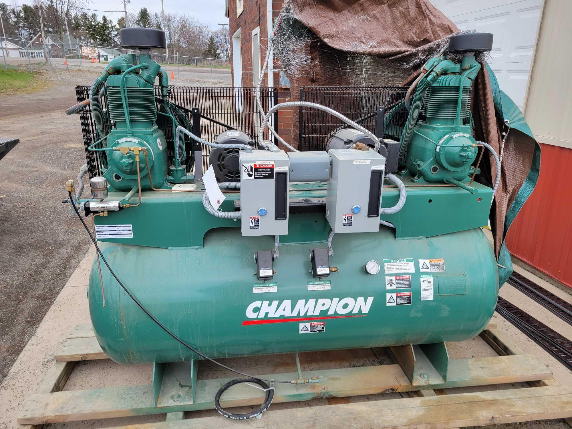 Champion HR5D Industrial Air Compressor | Proxibid