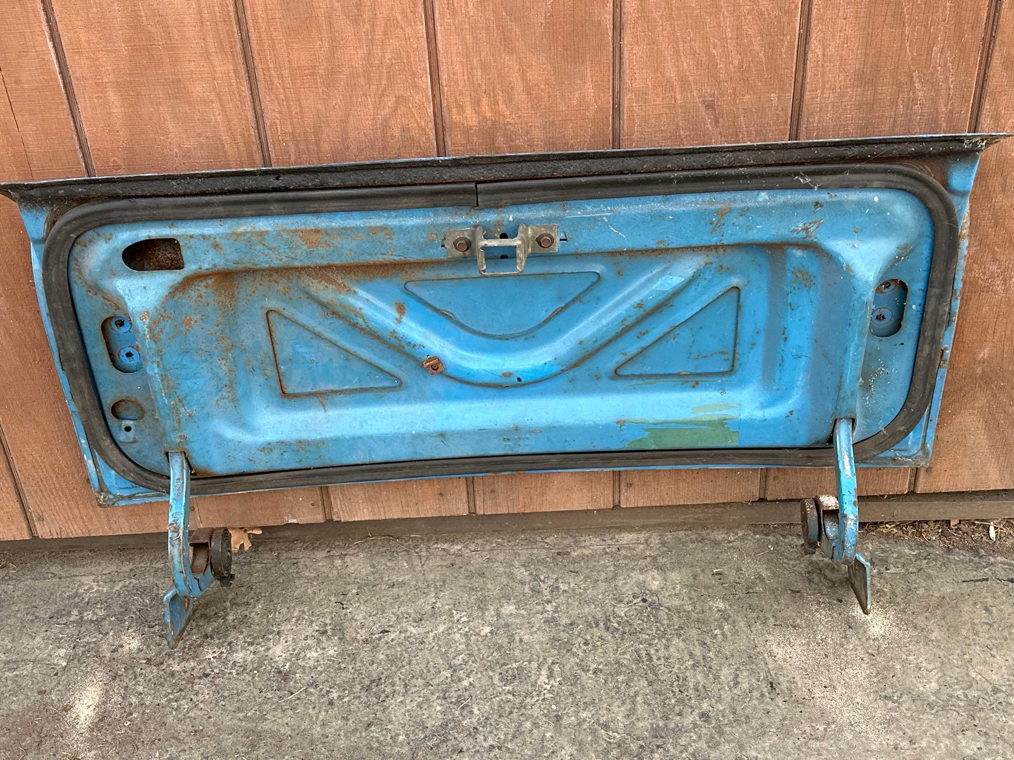 70 Mustang Mach 1 trunk lid | Proxibid