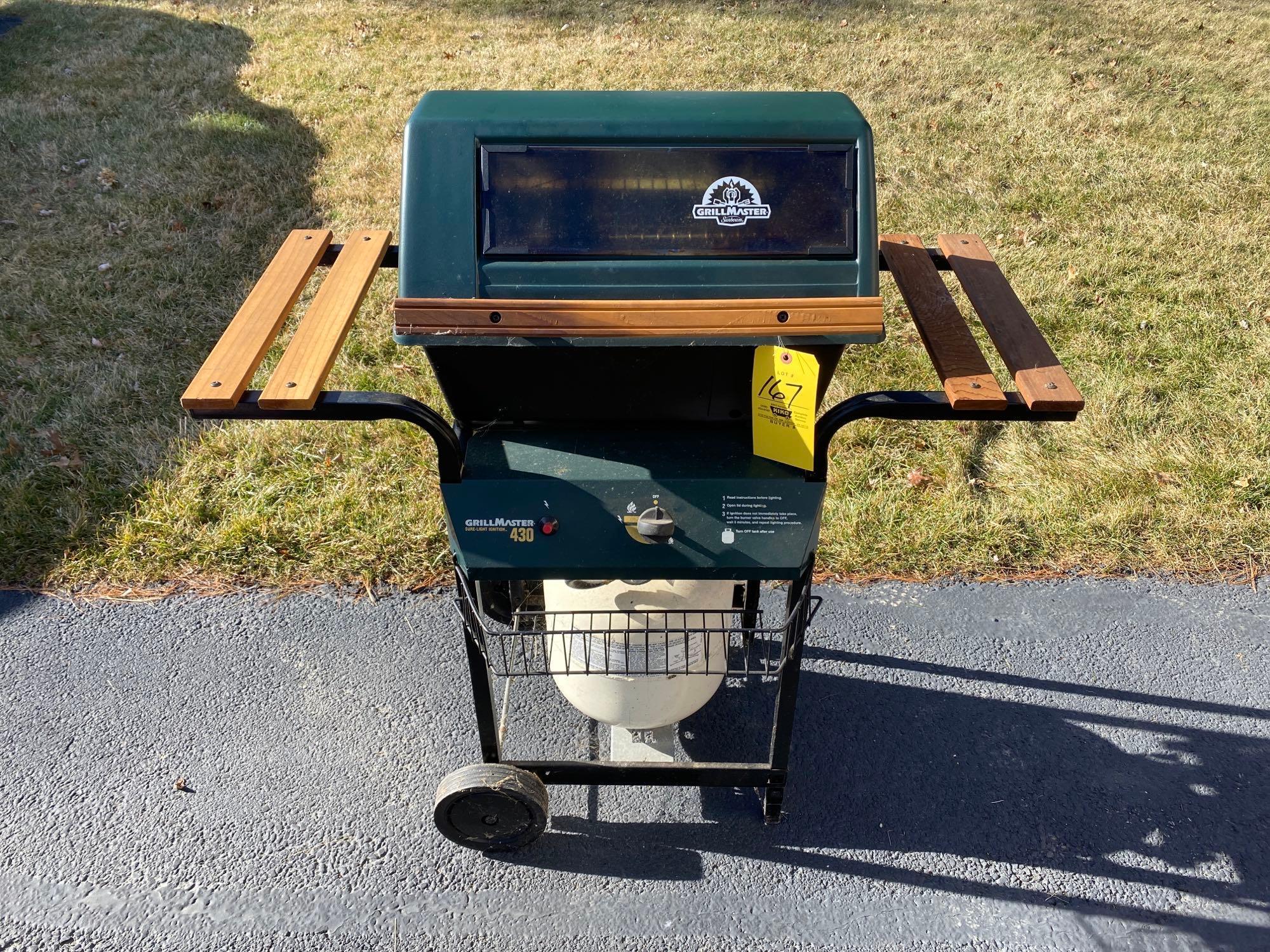 Grill Master 430 Propane Grill | Proxibid
