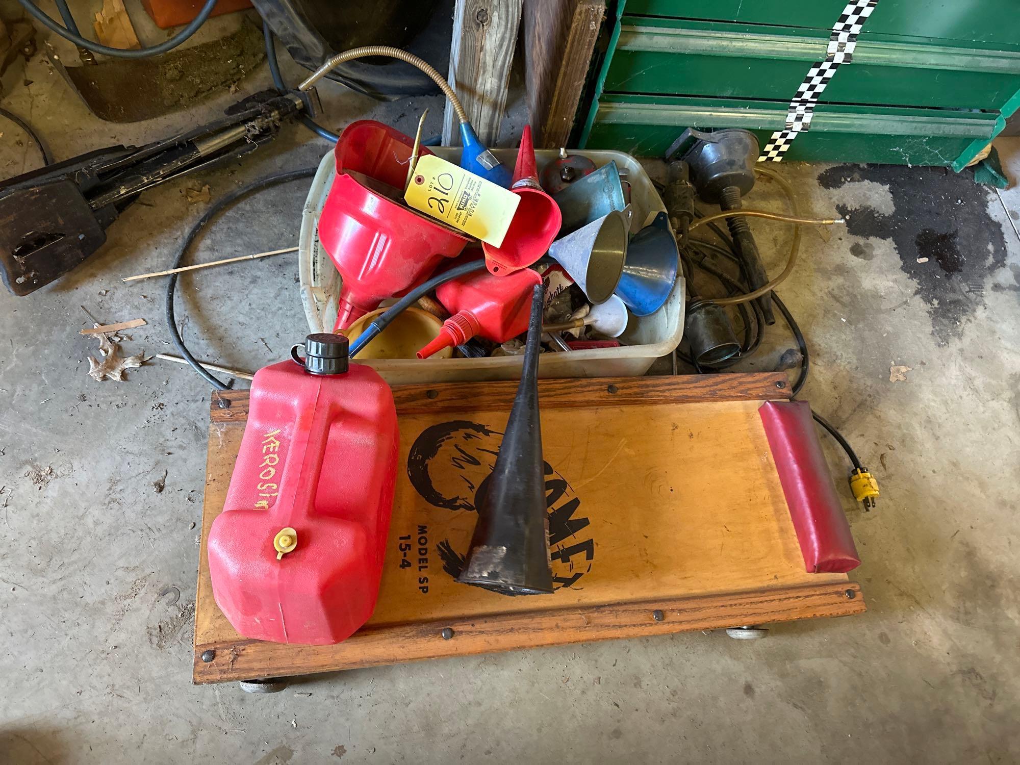 Creeper - Oil Funnels | Proxibid