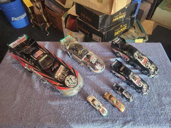 Castrol GTX 8 Dragster Cars Action Racing Different Scales | Art ...