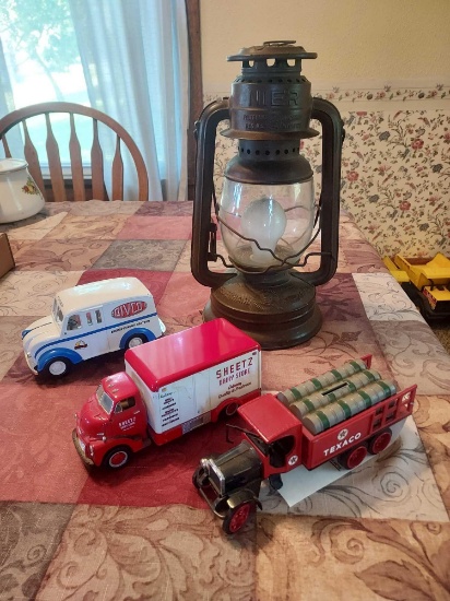 Vintage Nier Lantern, Sheetz Dairy Truck, Texaco Bank, & Divco Milk ...