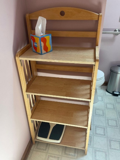 Master Bathroom contents include shelf with scale, Ray Harm Print ...